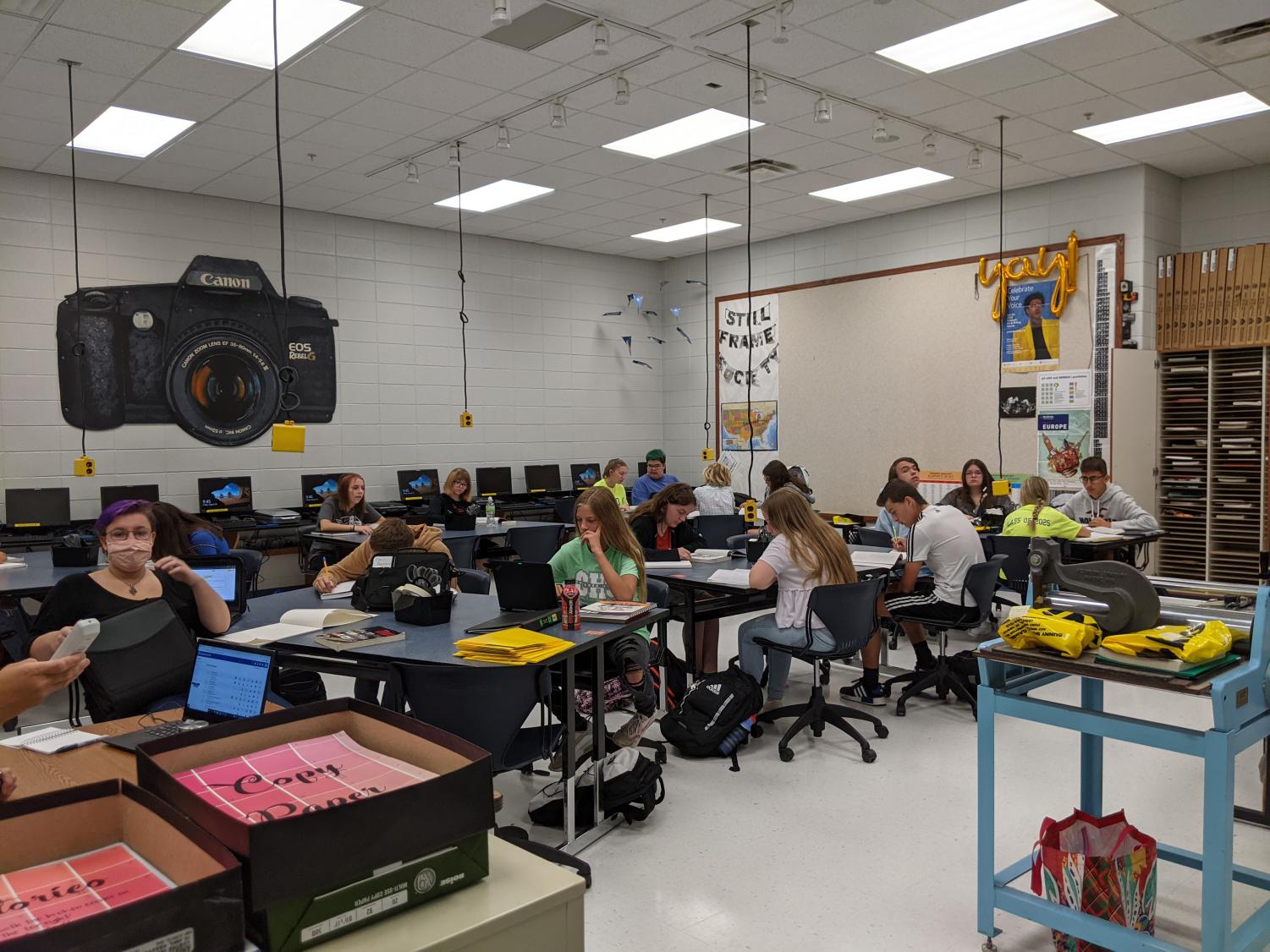 Students explore photography – The Charger Online